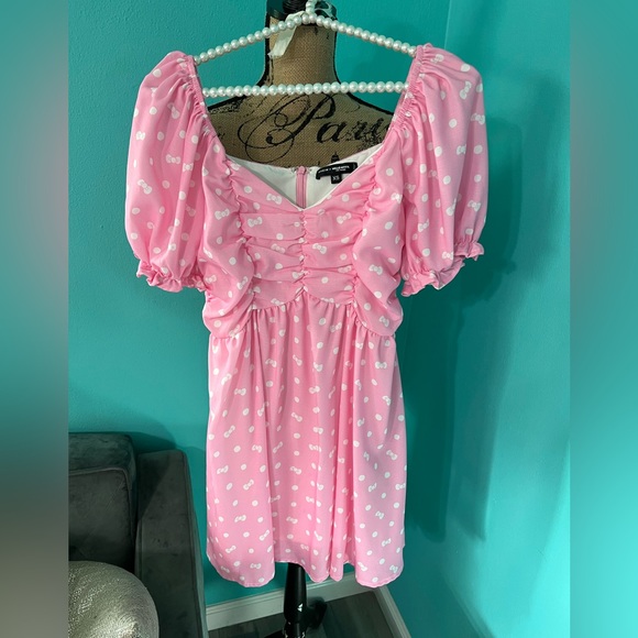 Hello Kitty | Dresses | Euc Shein X Hello Kitty Flirty Puffy Sleeve ...
